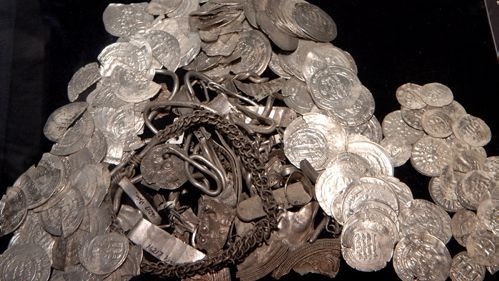 Barter and coinage in the Viking Age