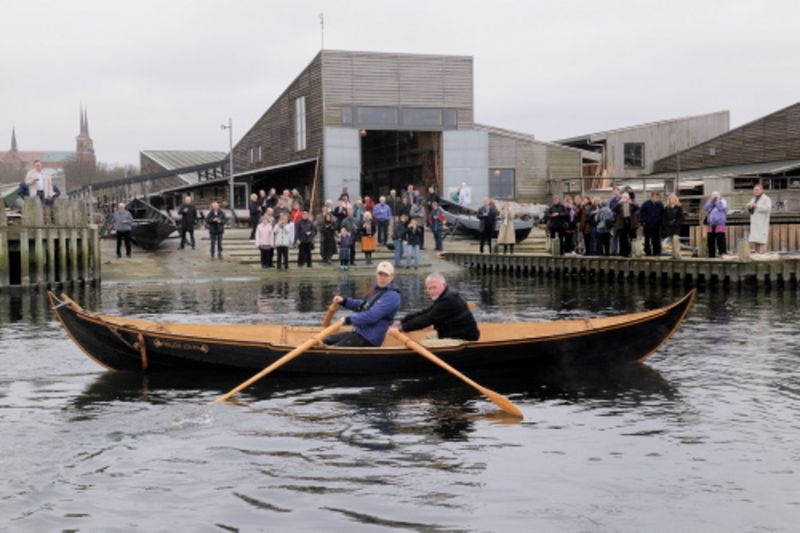 Gokstad Færing nummer otte søsat